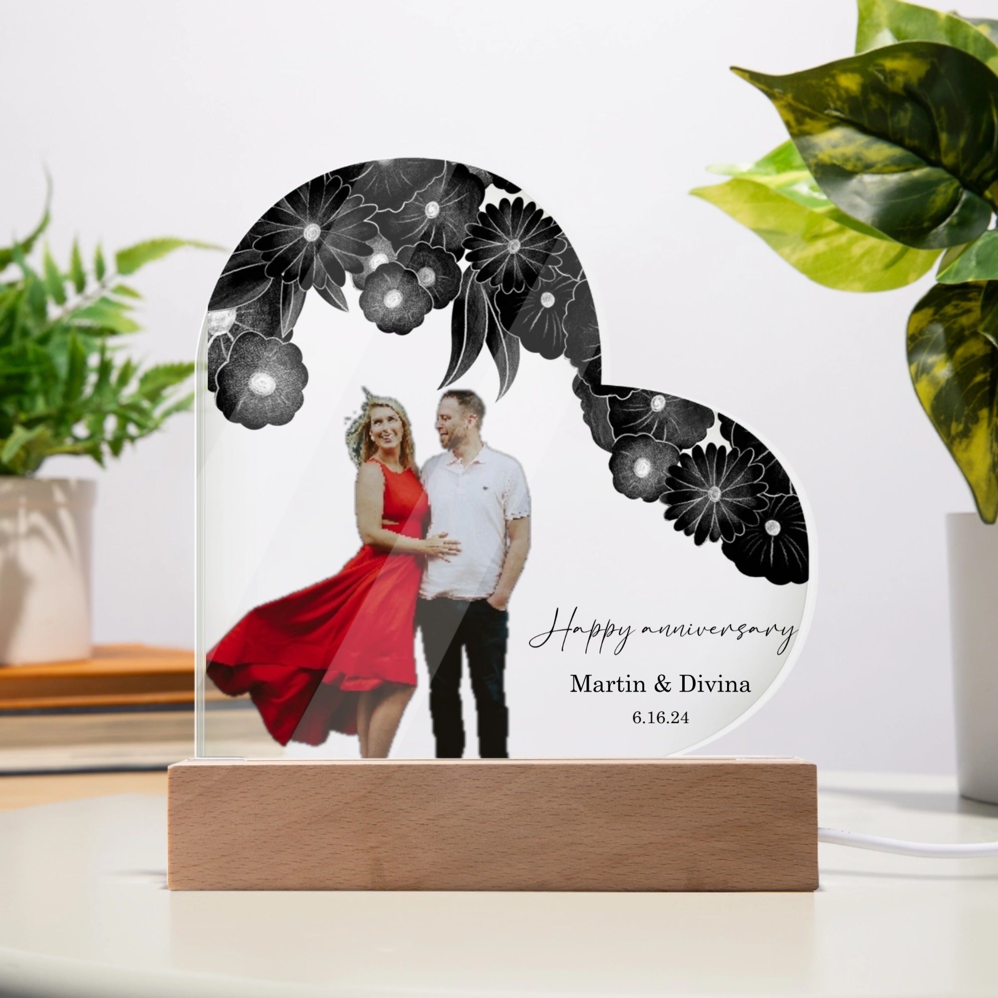 ️ Custom Heart Acrylic Photo Plaque – Romantic Gift for Couples